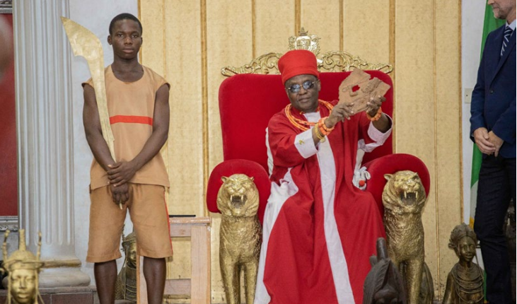 University of Iowa Stanley Museum of Art returns Benin Bronzes to His ...